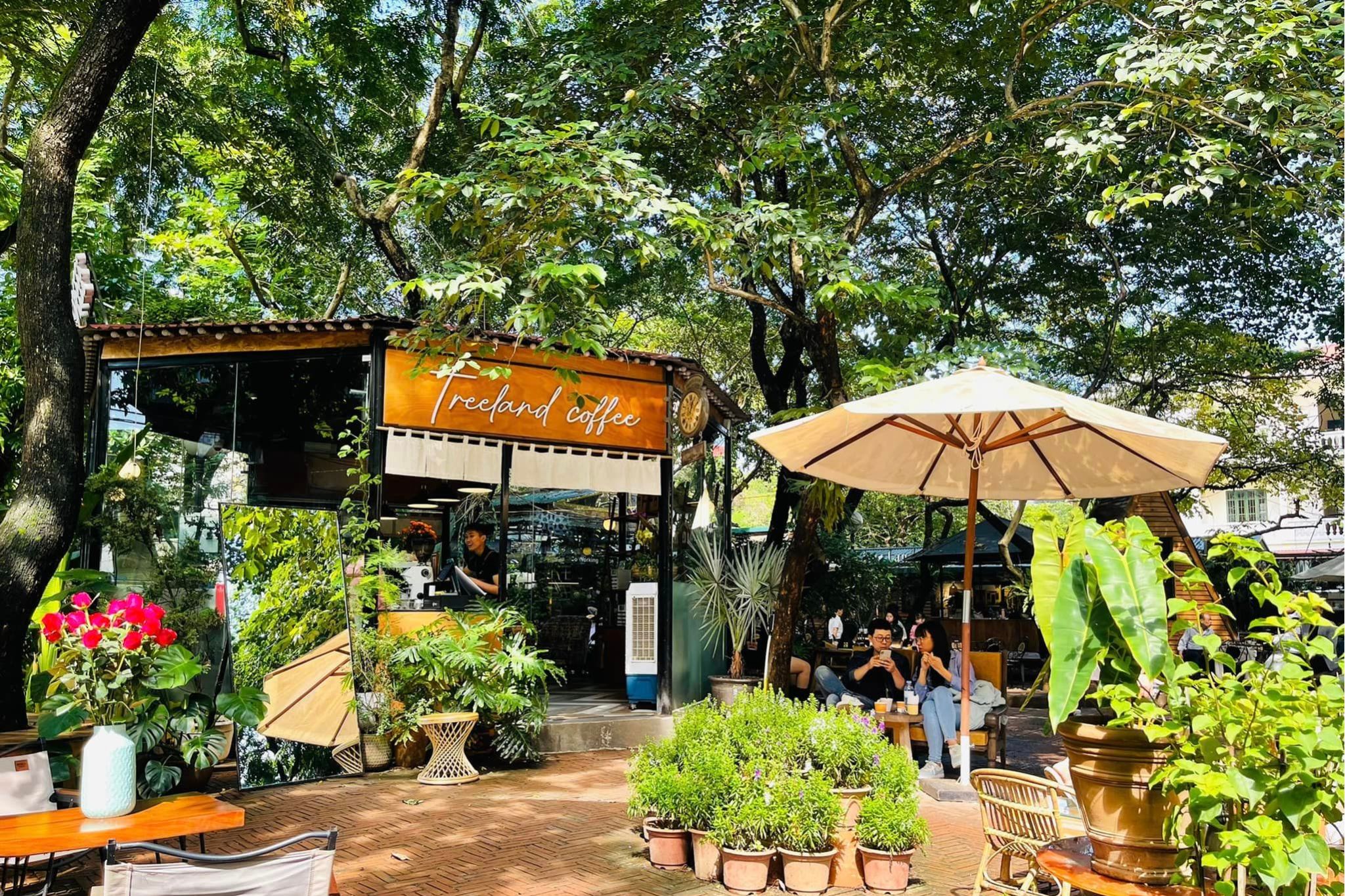 Review Quán Treeland Coffee- Mô Hình Cafe Sân Vườn Bắt Mắt | Kendesign